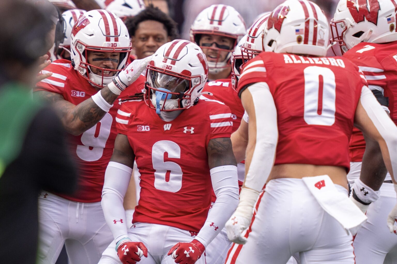 Virginia in pursuit of Wisconsin starting corner in portal - Jerry ...
